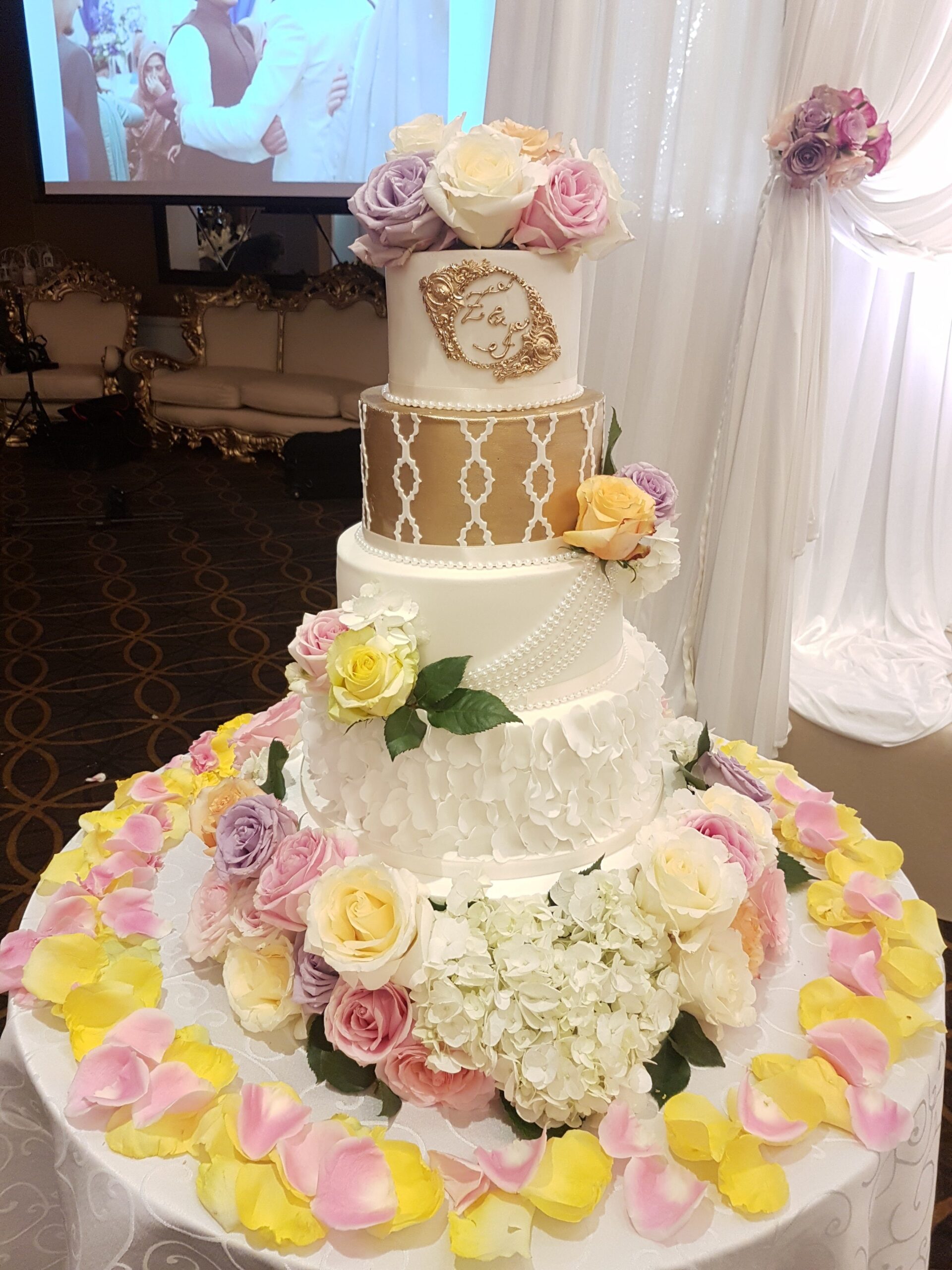 Contemporary Ivory & Gold – Flowers – £480 – Bespoke Cakes and Treats