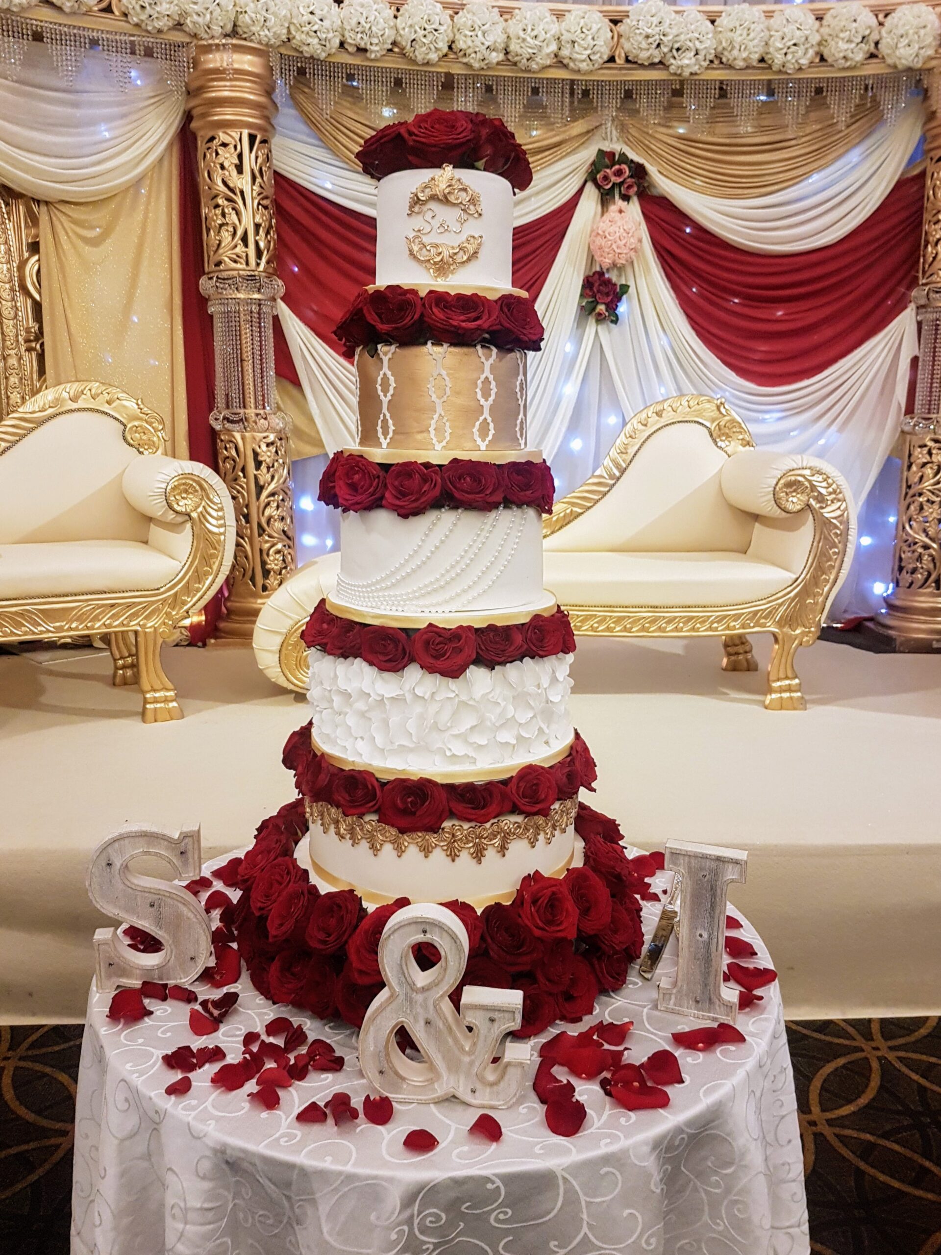 Regal Gold & Red III £685 – Bespoke Cakes and Treats