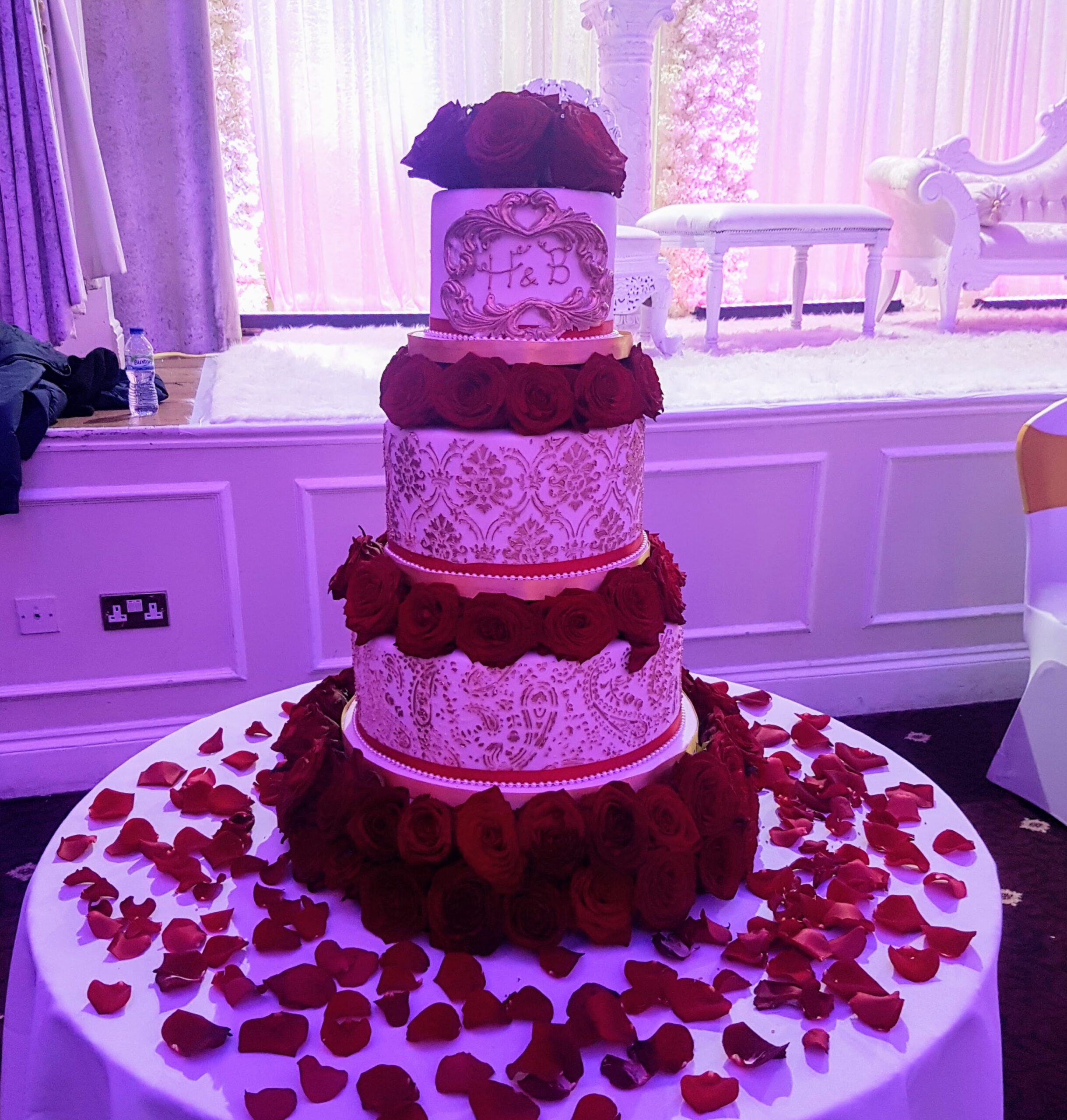 Regal Gold & Reds IV – £430 – Bespoke Cakes and Treats